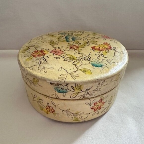 Vintage | Accents | Vintage Painted Paper Mache Box | Poshmark